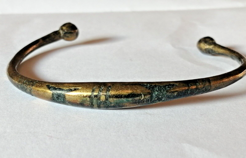 AUTHENTIC ANCIENT ROMAN-STYLE BRONZE BANGLE WITH ENGRAVED DESIGN & BALL ...