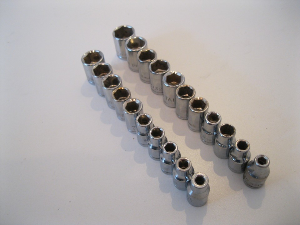 Metric and SAE 6 Point 1/4" Drive 21 Piece Socket Set (Sockets only) | eBay