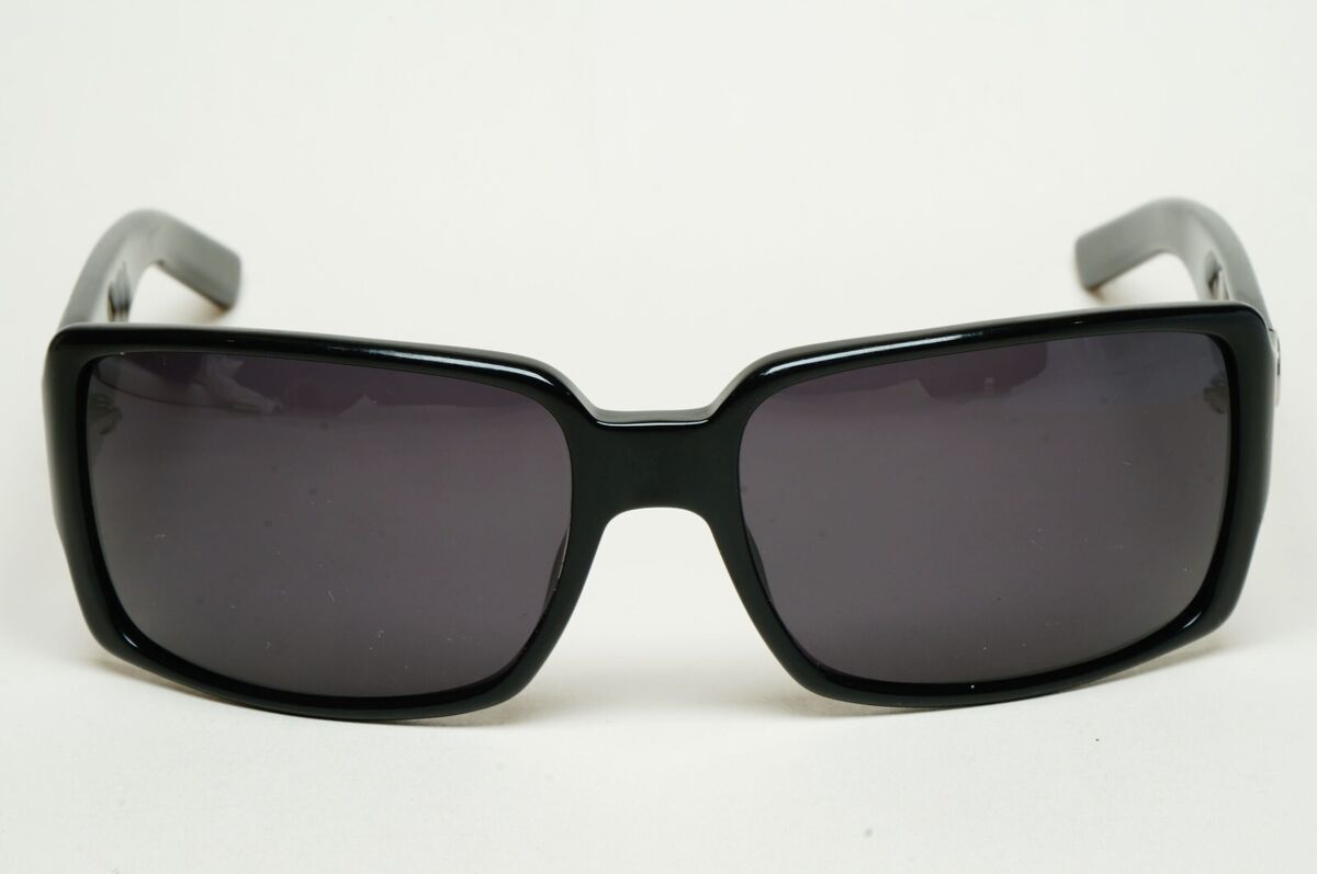 Gucci Sunglasses 2004 Vintage Black Wrap Square Retro GG Gucci Sunglasses 2004 Vintage Black Wrap Square Retro GG