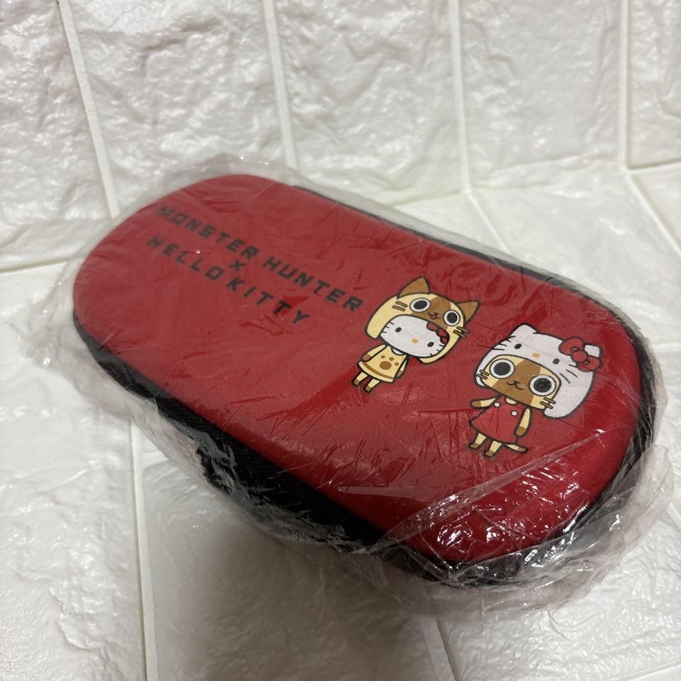 Monster Hunter x Hello Kitty PSP Case EVA Resin Red New UNUSED | eBay