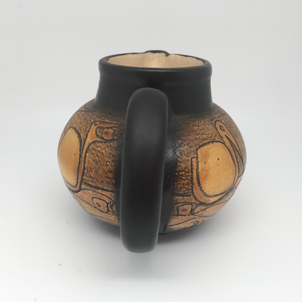 RARE Vintage Eduardo Vega Ecuador Signed Orange Black Birds Pitcher ...