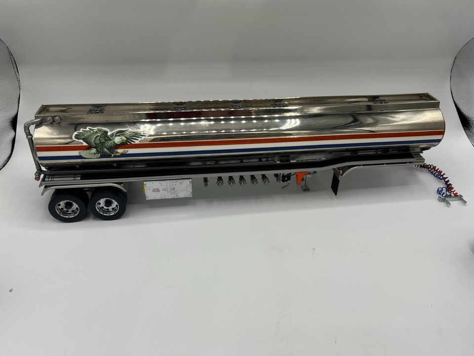 Mack Truck 1/32 scale Franklin Mint American Eagle Chrome Tanker Die ...