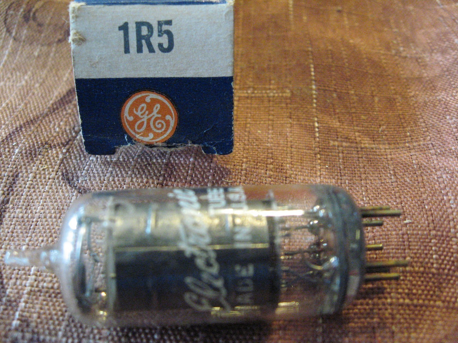 Vintage Radio TV Electron Vacuum Tube 6T8 1R5 6V3A 6BC7 6HS8 3AL5 6X8 ...