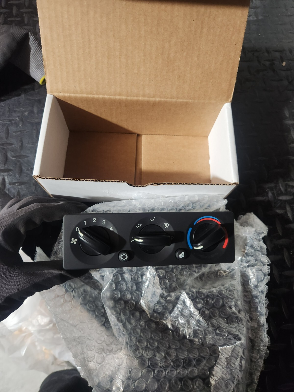 Genuine PACCAR Q21-6012 HVAC Control Temperature CAB Q216012 for sale ...