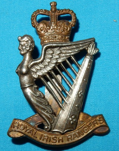 POST 1953 ROYAL IRISH RANGERS BRITISH MILITARY CAP BADGE Q/C - SLIDER ...