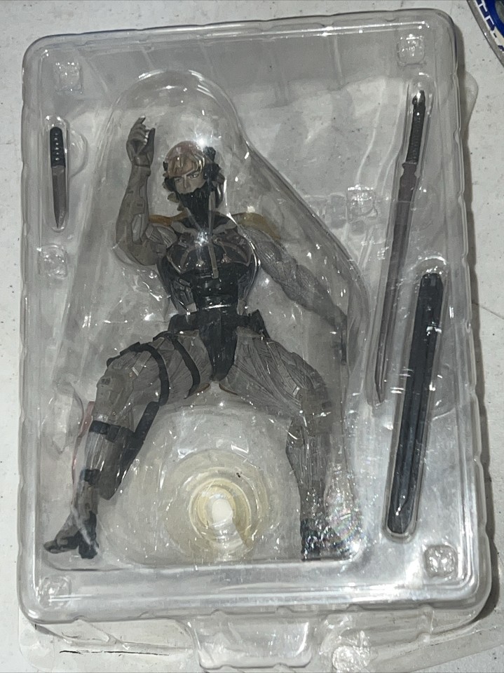 METAL GEAR SOLID Ultra Detail Figure Collection RAIDEN MGS 4 Medicom ...