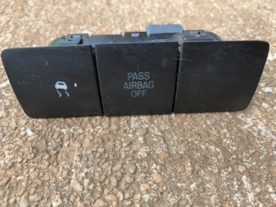 2010 Ford Focus Traction Control Switch 9S4T-13D734-BA~58 | eBay