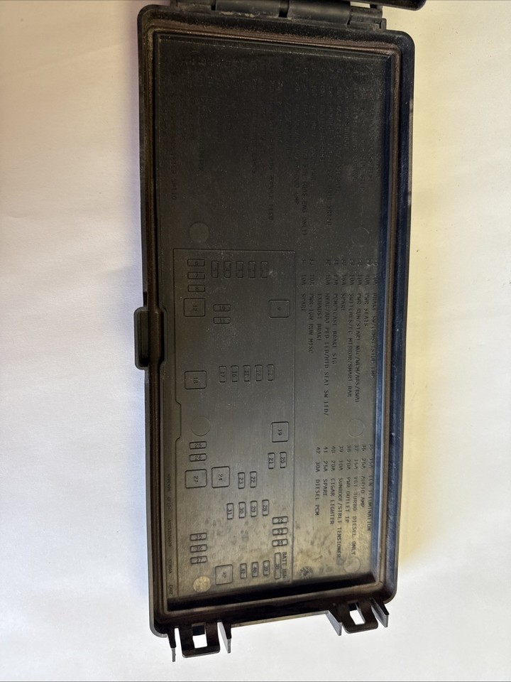 2006 DODGE RAM 1500 TIPM TOTALLY INTEGRATED POWER MODULE FUSE BOX ...