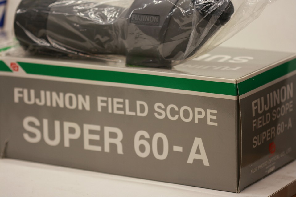 FUJINON ..25 x 60 ...spotting scope .. established reputation for ...