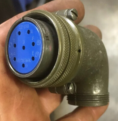 Connectors - Amphenol 8 Pin