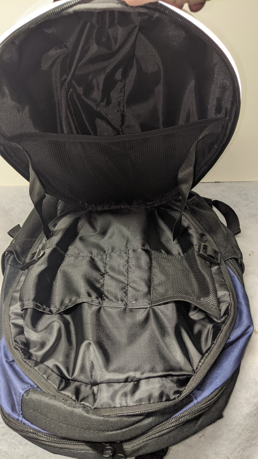 University of Oklahoma (Sooners) Football Helmet Backpack NCAA 3D ...