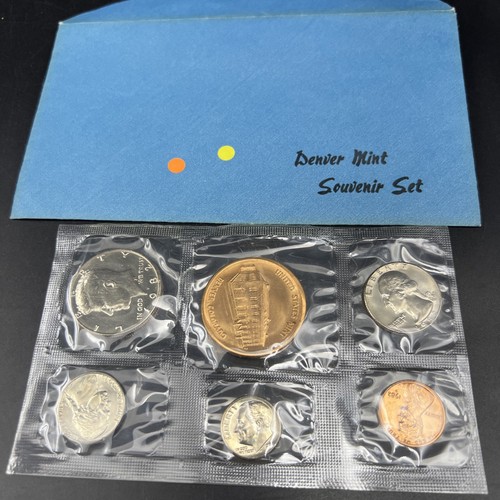 1982 D Denver Mint Souvenir Set Uncirculated Coins and Medal With ...