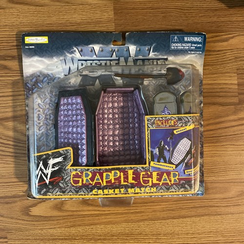 WWF 1998 Grapple Gear Casket Coffin Match Playset WWE Jakks Undertaker ...
