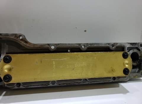 Cummins ISX15 QSX Diesel Engine Oil Cooler Assembly 4965895 4965487 OEM ...