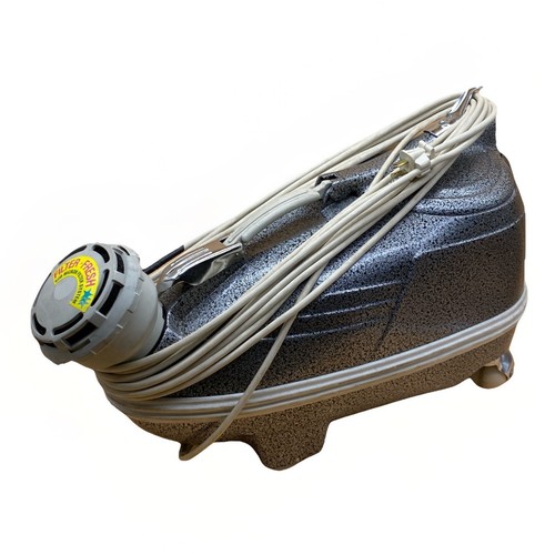 TRI-STAR CXL INTERSTATE VACUUM Motor Model C-3 - Spaceship Art Deco ...