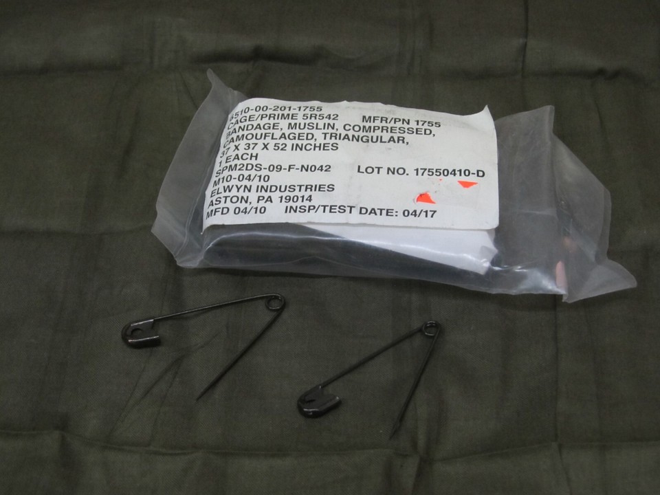 US Military Muslin Compressed Bandage & Cravat Triangular First Aid w ...