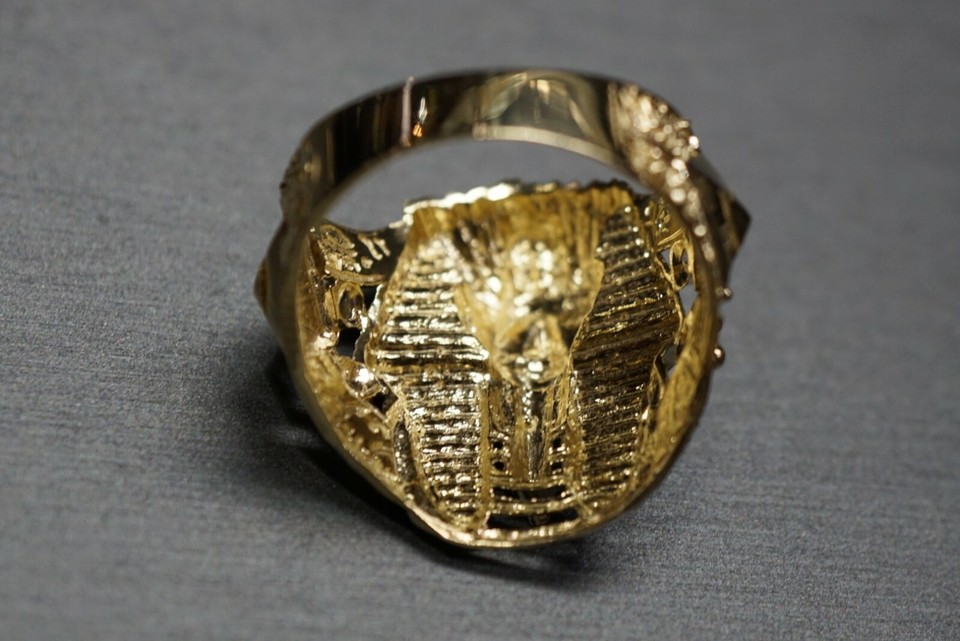 10K Solid Yellow Gold Shine Cut Egyptian King Tut Pharaoh Ring. Size 10 ...