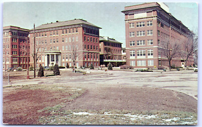 Postcard KS Kansas US Veterans Hospital Campus Wadsworth c.1960s UNP B5 ...