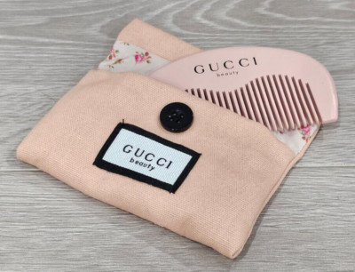 GUCCI BEAUTY GWP Gift Pink Mini Comb with Pouch Case | eBay