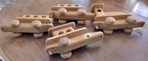 VINTAGE MICHAUD TOYS CANADA HANDCRAFTED WOODEN TRAIN SET OF 4 | eBay