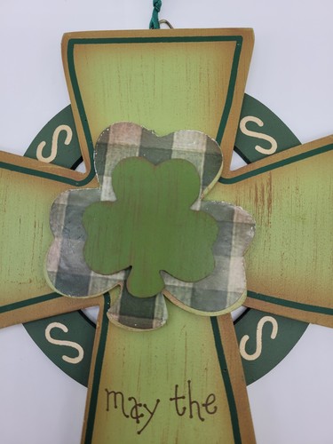 St Patrick’s Day Irish Blessing Shamrock Wood Cross Wall Hanging Decor ...