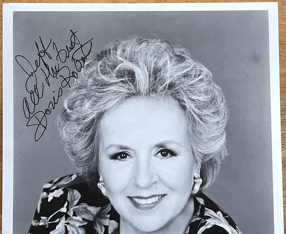 Actress Doris Roberts Autographed Photo "Everybody Loves Raymond" | eBay