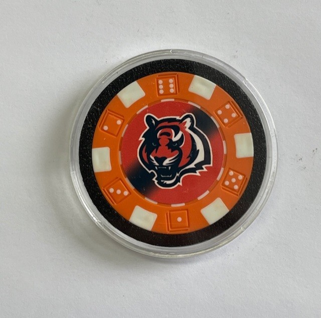 CINNCINATI BENGALS FOOTBAL POKER CHIP GOLF BALL MARKER CARD GUARD ...