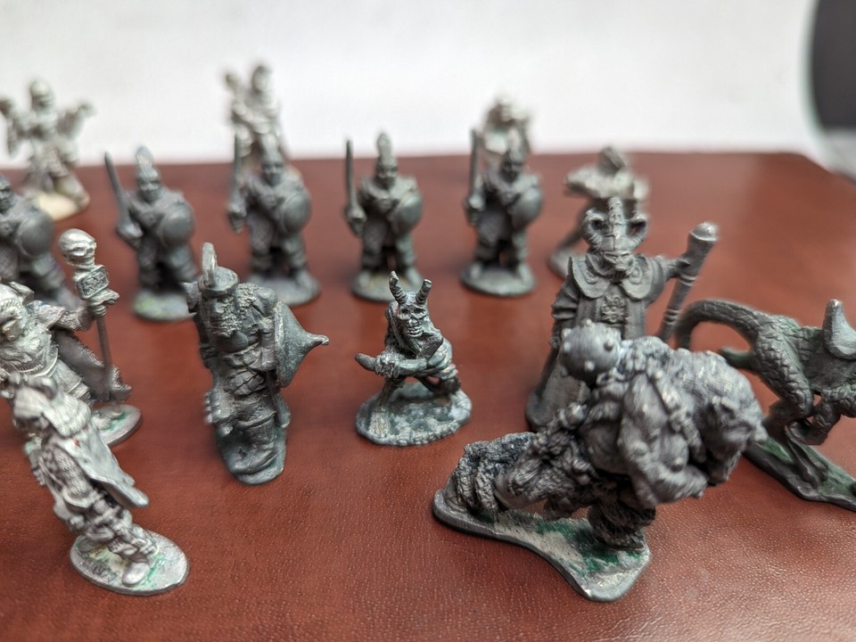 80's Vintage Warhammer/ Citadel Miniatures/ Figures (Job Lot) | eBay UK