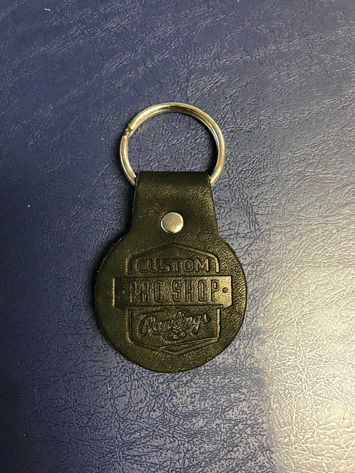 Rawlings Custom Pro Shop Heart of the Hide Leather Keychain - Black | eBay