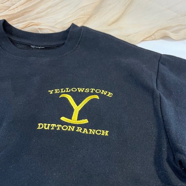 Yellowstone Dutton Ranch Unisex Adult Sweatshirt Size L | eBay