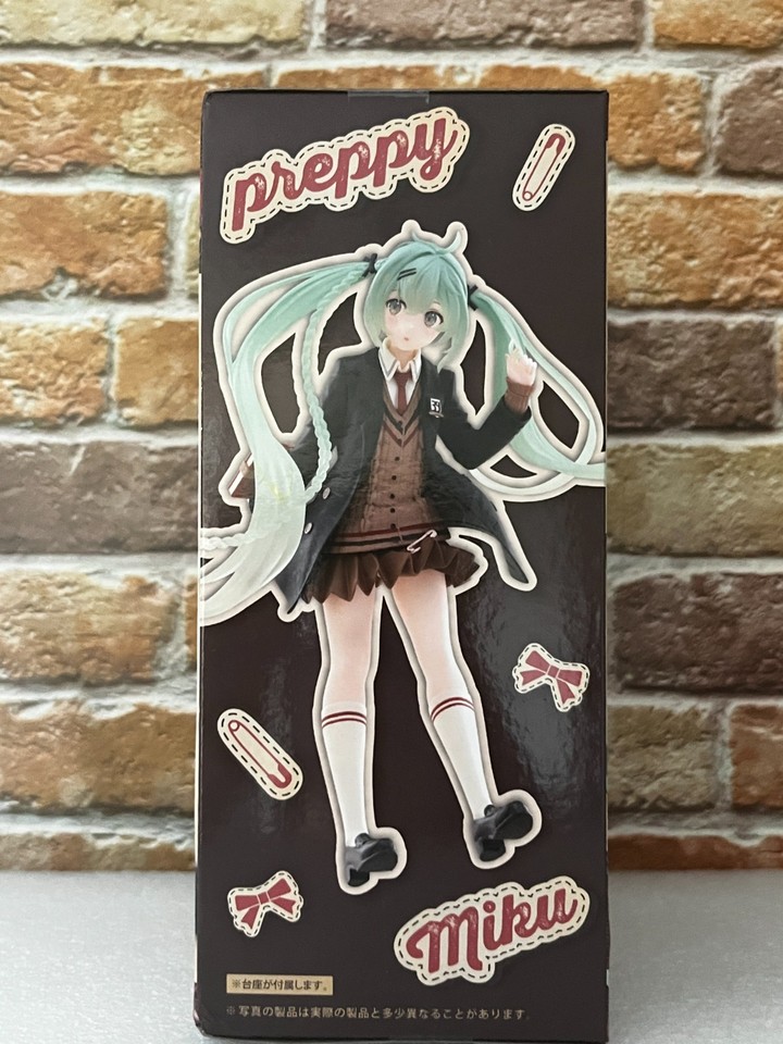 Hatsune Miku Fashion Figure Preppy Taito Japan New | eBay