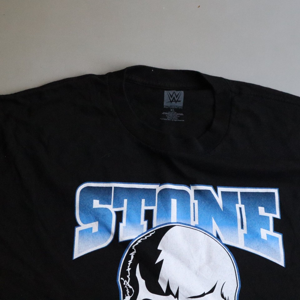WWE Stone Cold Steve Austin STOMPING MUD HOLES Authentic Wear Graphic ...