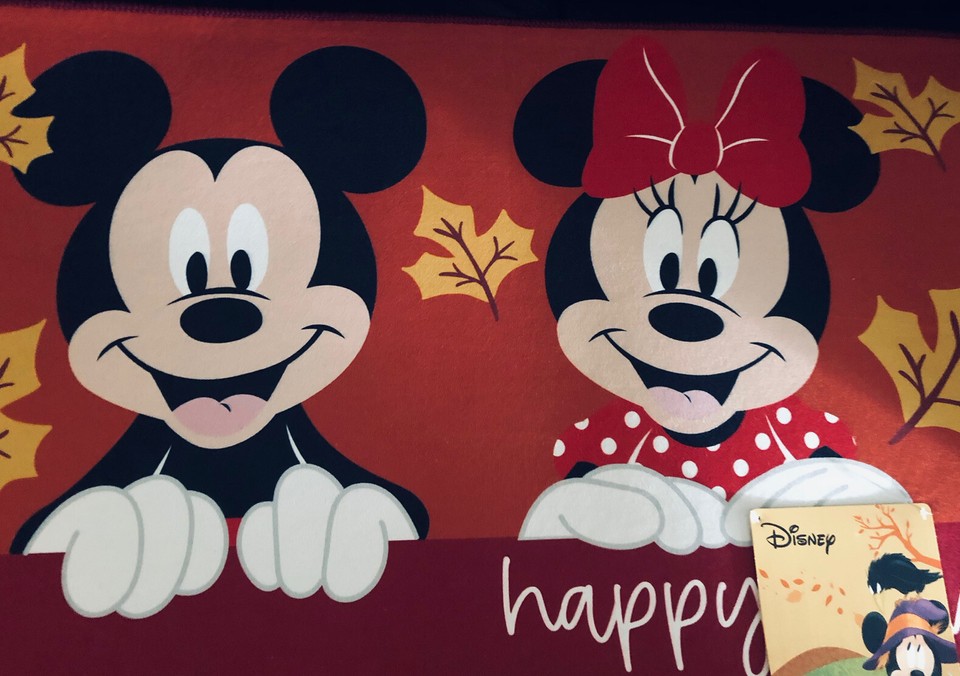 DISNEY~MICKEY & MINNIE MOUSE ~Fall “HAPPY HARVEST”Rug/Mat~20”X32”~NEW ...