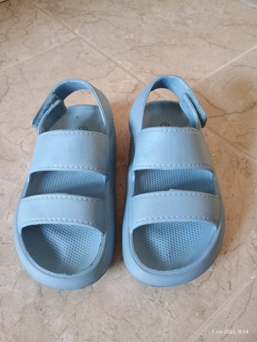 Kids size 12 Boys light blue sandals - Primark Summer size 12 | eBay.de