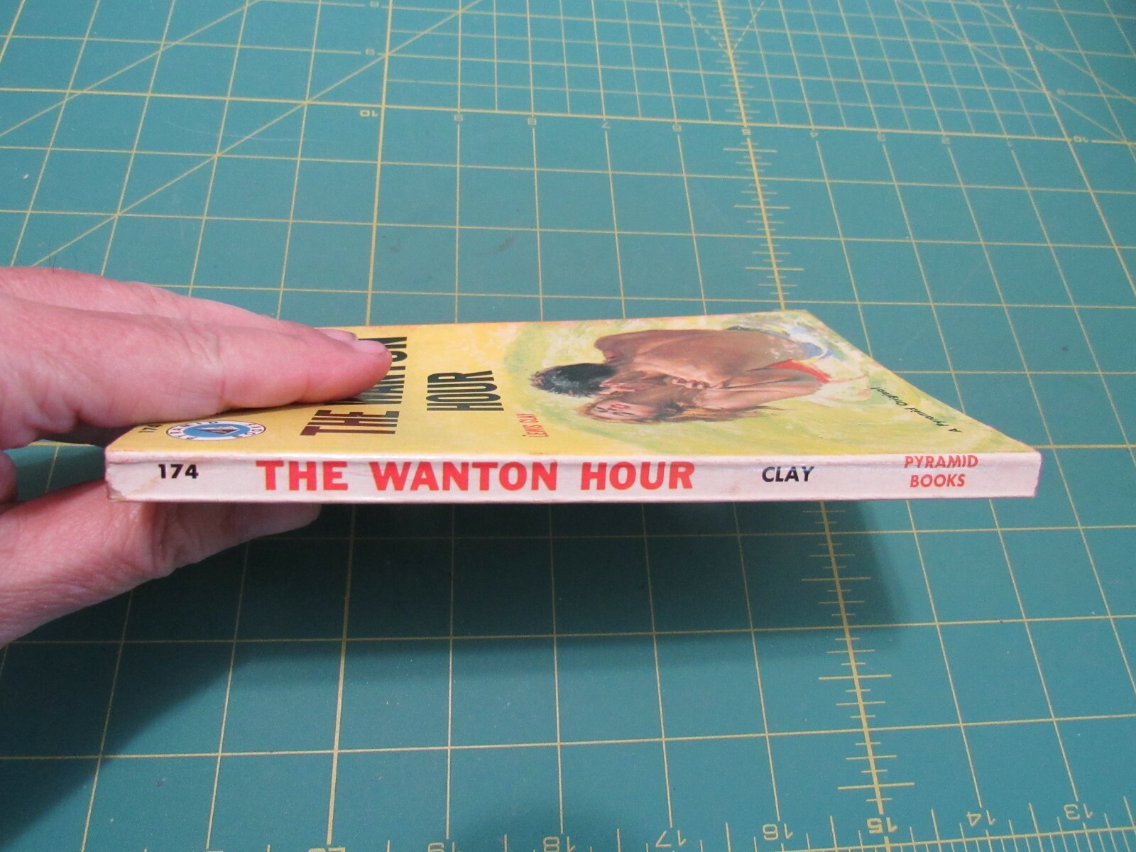 THE WANTON HOUR BY LEWIS CLAY 1955 PYRAMID BOOKS PULP ERA SLEAZE GGA PB ...