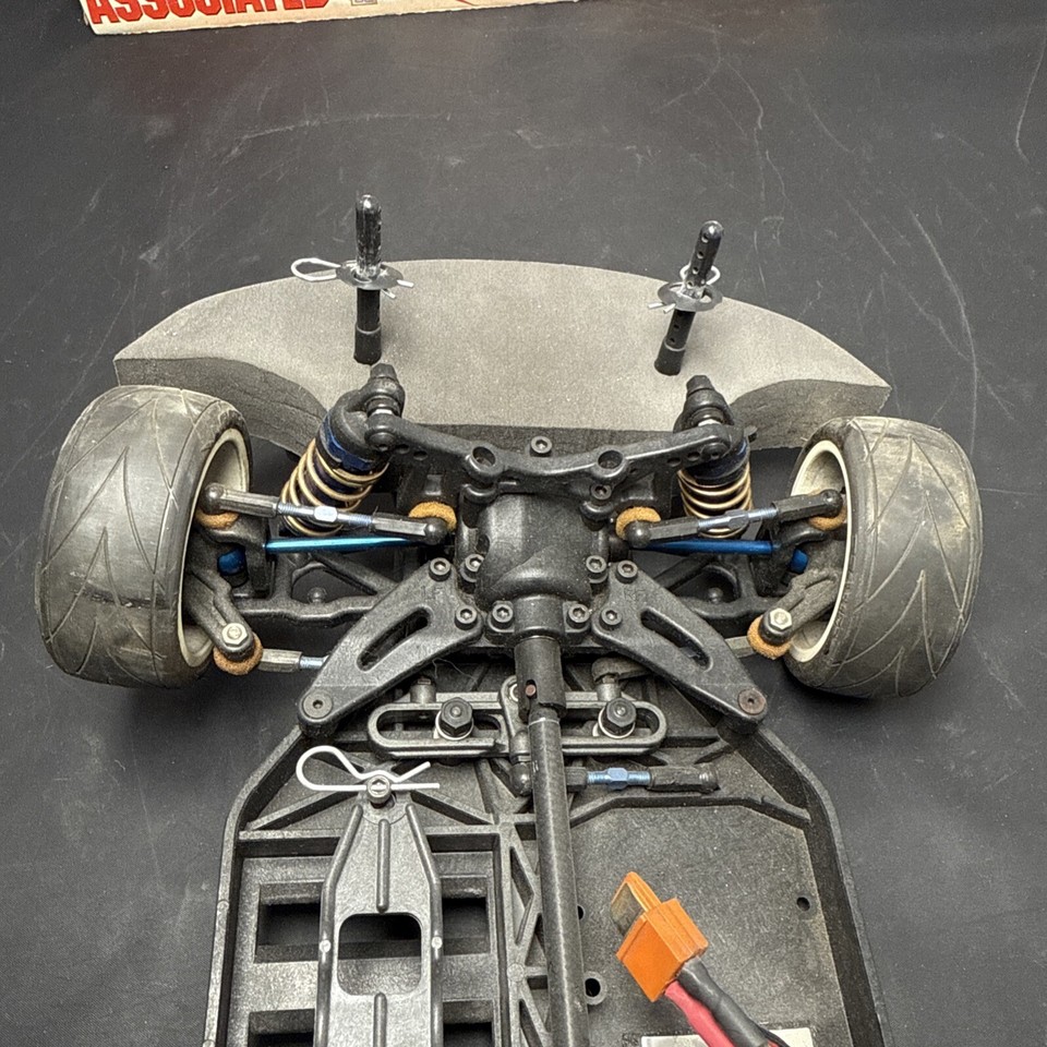 Vintage Team Associated RC10 TC3 4wd Touring Car Racer Kit Original Box ...