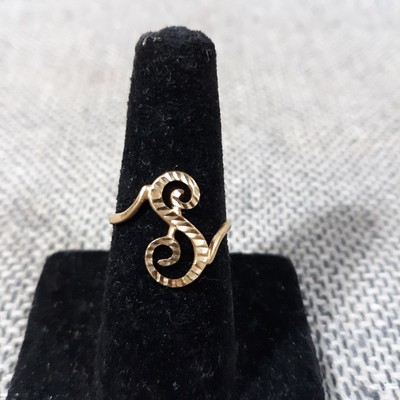 Yellow Gold Ring Letter S (Musical Note) Marked 10K JCM Size 8 Weight 1 ...