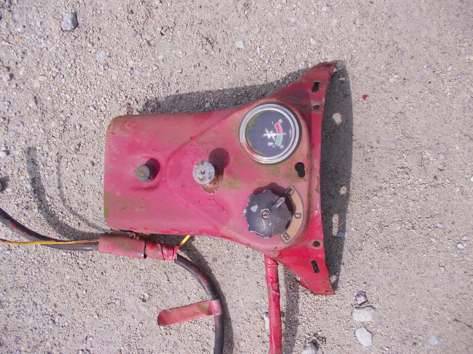 Farmall Cub IH Tractor ORIGINAL dash panel gas tank support w/ switches ...