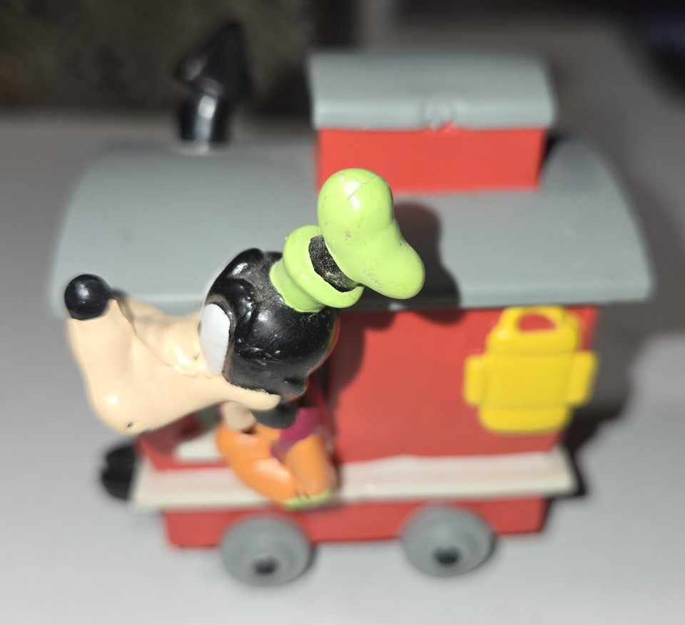 Disney Mickey Mouse Donald Duck Goofy Walt Disney World 3 pcs Train set ...
