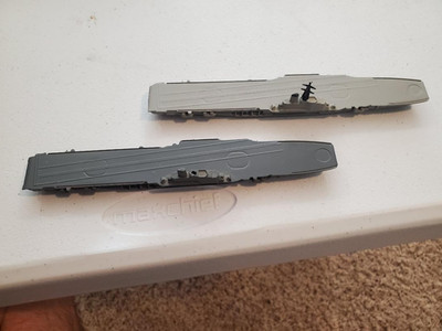 2x Tri-ang Models Metal British Carrier 1:1200 HMS BULWARK | eBay