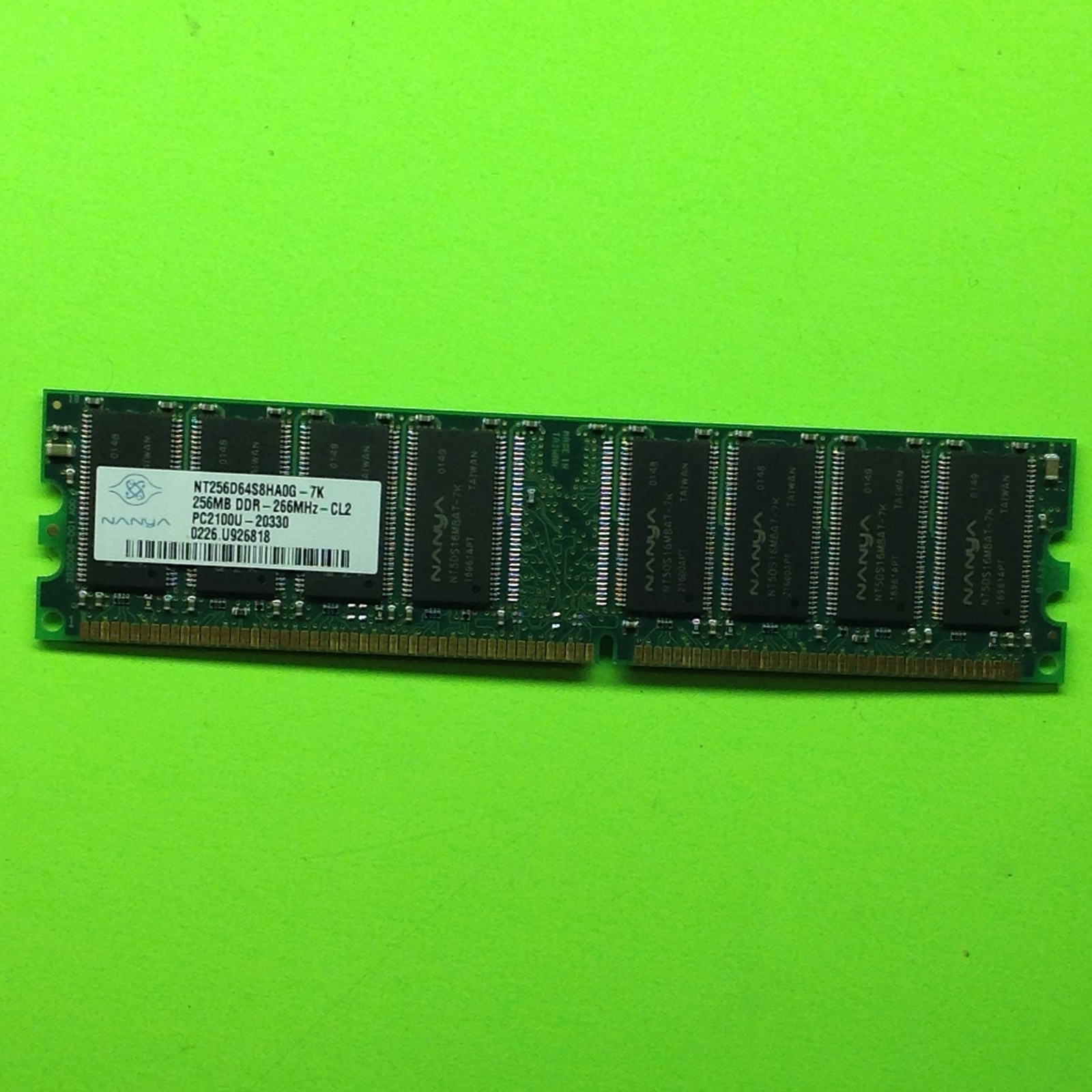 Nanya NT256D64S8HA0G 256MB DDR-266 (PC-2100) PC-2100U Random Access ...