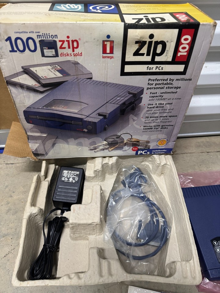iomega Zip 100 External Disk Drive Parallel Port Model:10919 Box | eBay