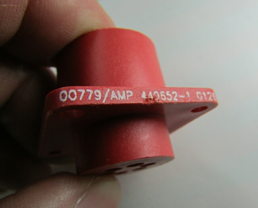 5 Tyco Amp Red 6 Position LGH High Voltage Circular Connectors 449652-1 ...
