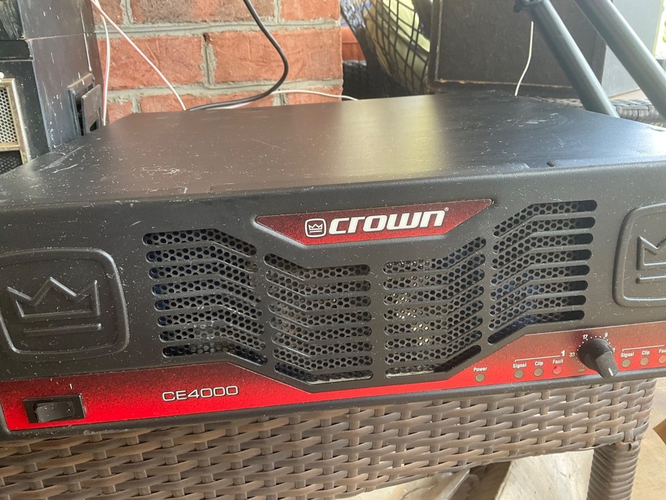 Crown CE4000 Two-Channel Power Amplifier Not Working Fault Lights On | eBay