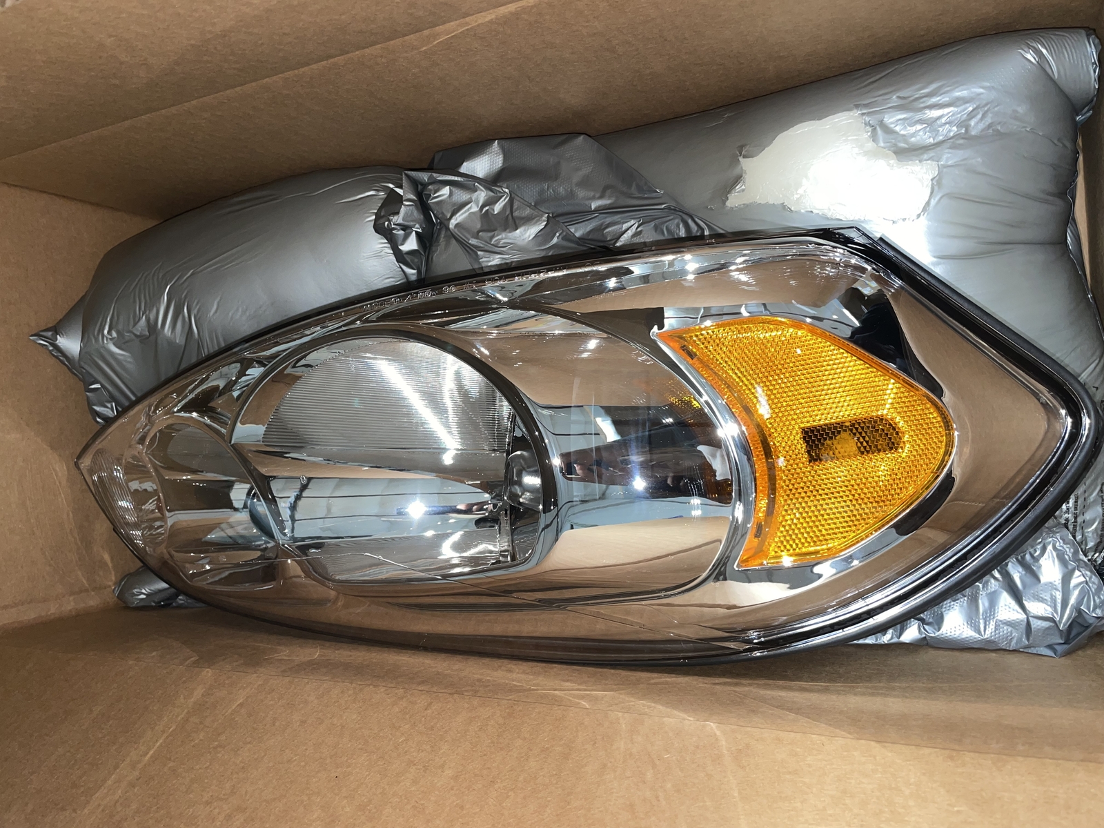 GM OEM 06-16 Impala Limited Headlamp Components-Headlamp Assy 25958360 ...