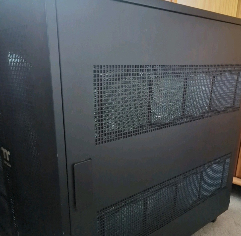 Thermaltake Core W200 Black ATX Full Tower Computer Case | eBay UK