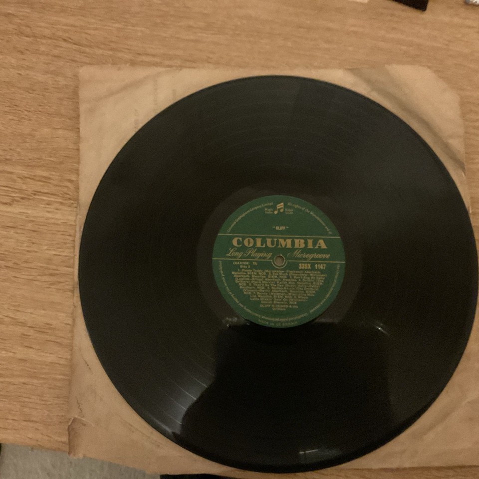 Cliff Richard -" Cliff" Vinyl LP Columbia Green label . Offers | eBay UK