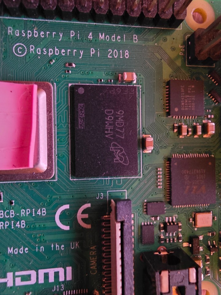 Raspberry Pi 4 Model B 4GB RAM 64bit Quad-Core + FLIRC Case + Official ...