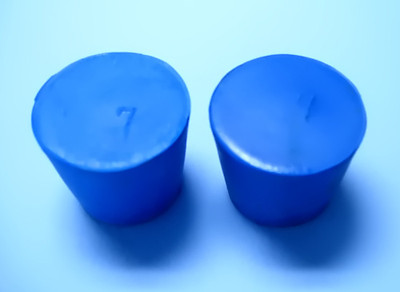 SIZE 7 BLUE RUBBER STOPPERS (COUNT 2) | eBay