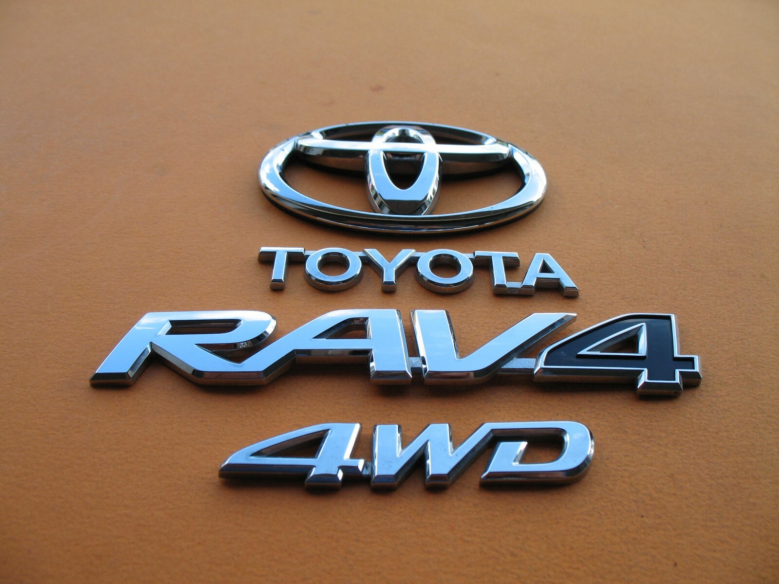 06 07 08 09 10 11 12 TOYOTA RAV4 4WD REAR CHROME EMBLEM LOGO BADGE SIGN ...
